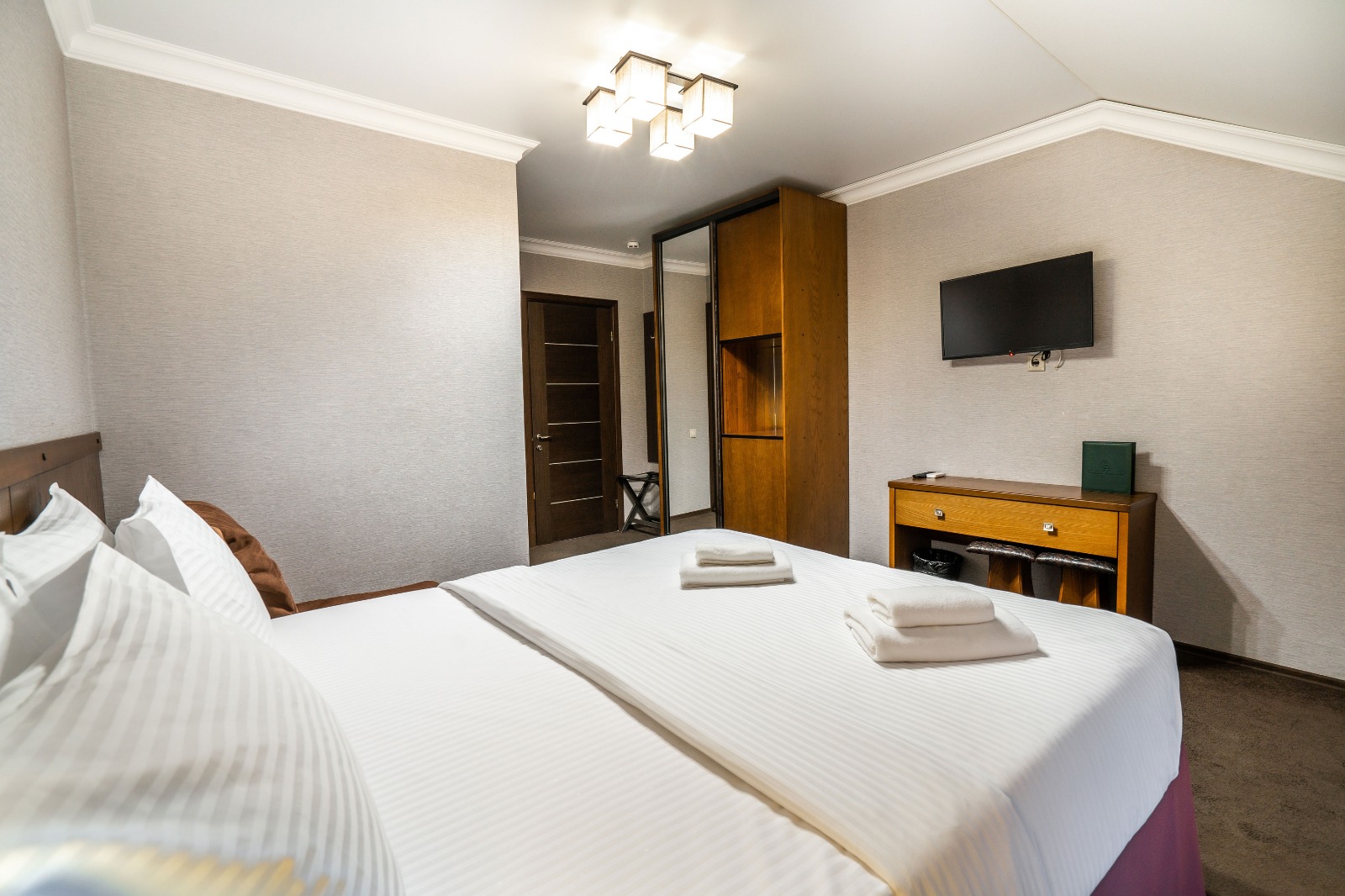 Грейс Эдем Номера и цены