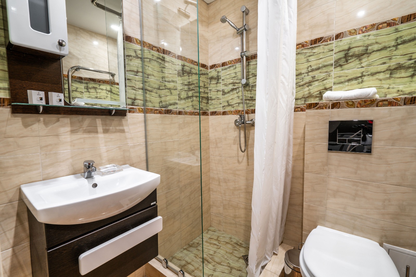 Грейс Эдем Номера и цены