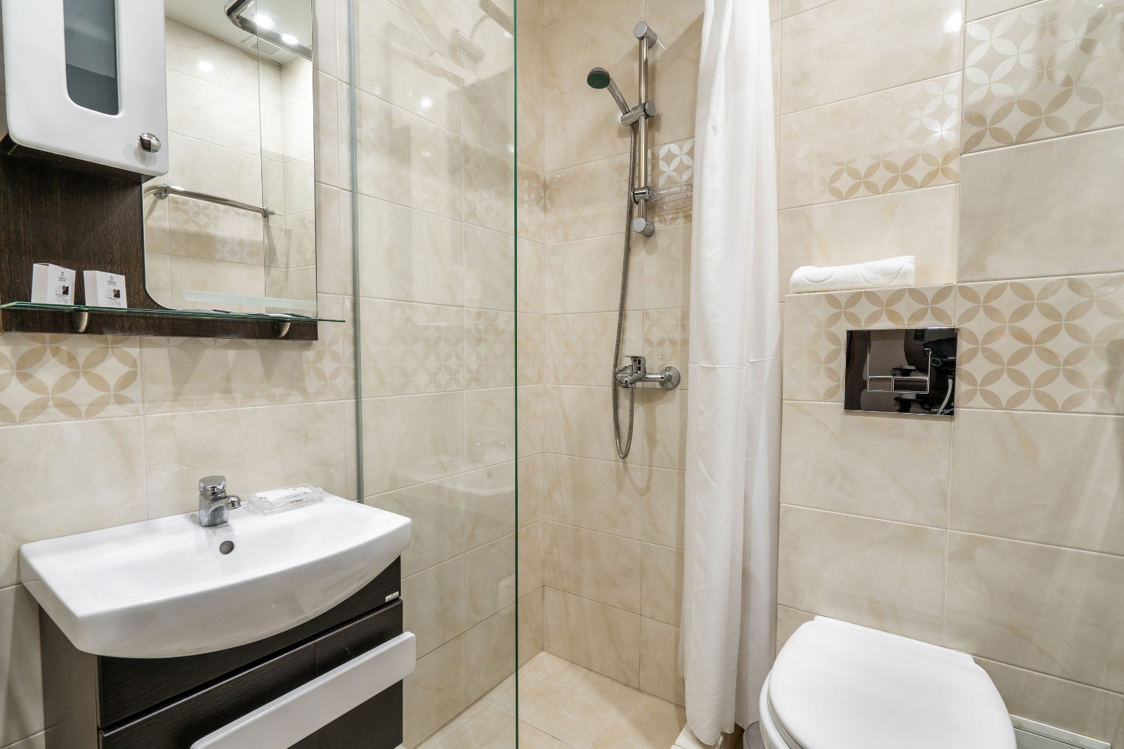 Грейс Эдем Номера и цены